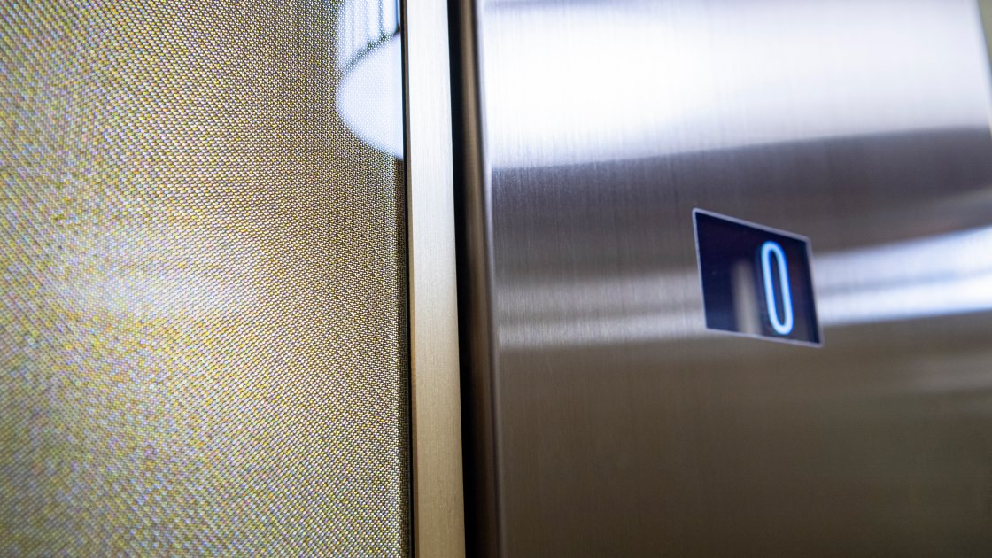 Lift components - Partial modernization | Schindler UK